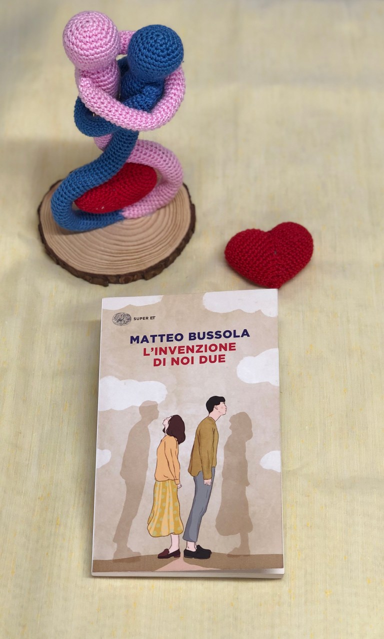 “L’invenzione di noi due” di Matteo Bussola – I libri in mansarda